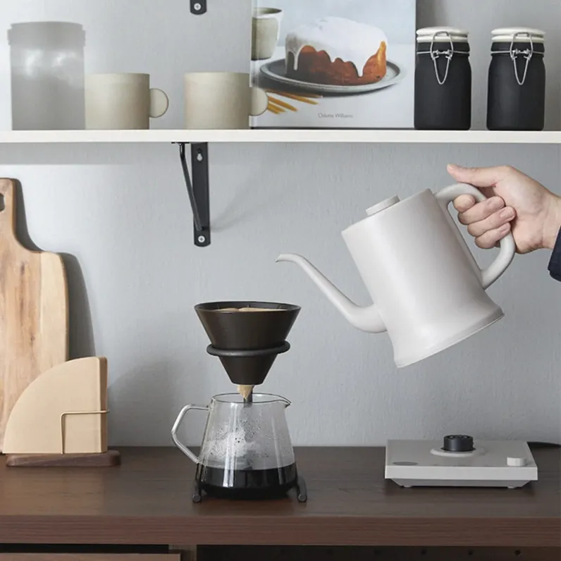 LOWYAの『電気カフェケトル』を徹底レビュー！ | 【公式】LOWYA(ロウヤ) 家具･インテリアのオンライン通販