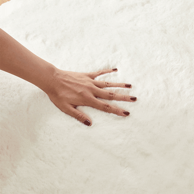 ラビットファーラグ [110×150] | 【公式】LOWYA(ロウヤ) 家具･インテリアのオンライン通販