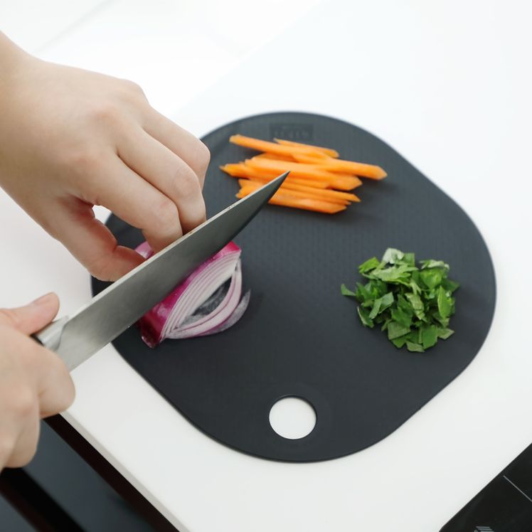 nikiiカッティングボード 3P まな板 &NE | 【公式】LOWYA(ロウヤ) 家具･インテリアのオンライン通販