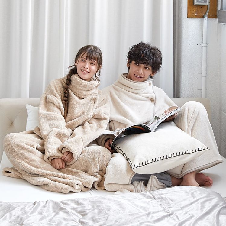 着る毛布 GROONY グルーニー [スタンドカラー] ルームウェア 男女兼用 | 【公式】LOWYA(ロウヤ) 家具･インテリアのオンライン通販
