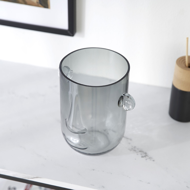 スモールフェイス フラワーベース 花瓶 KARE | 【公式】LOWYA(ロウヤ) 家具･インテリアのオンライン通販